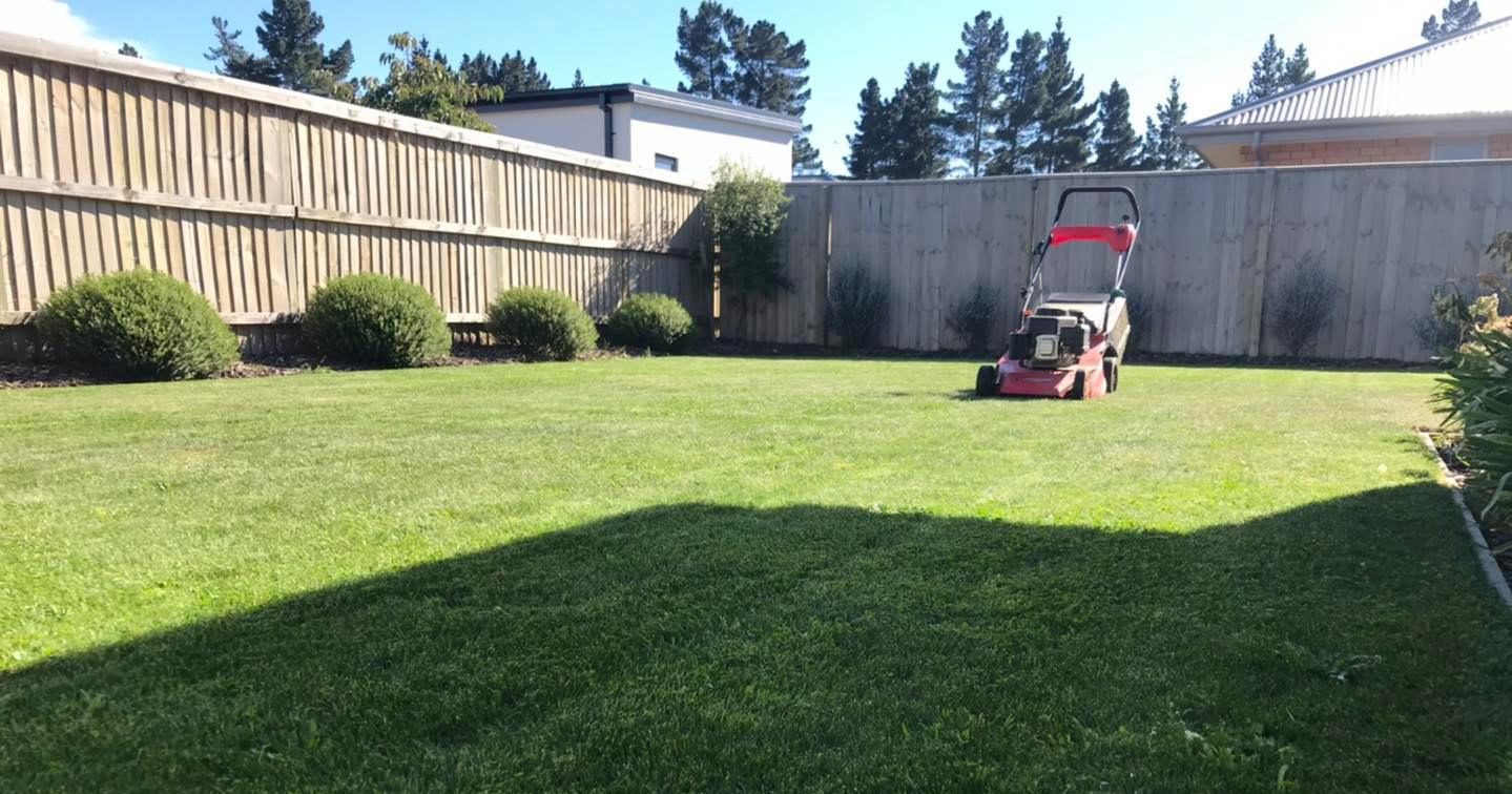 The Lawn Man Sam | North Canterbury | Lawn & Garden Services